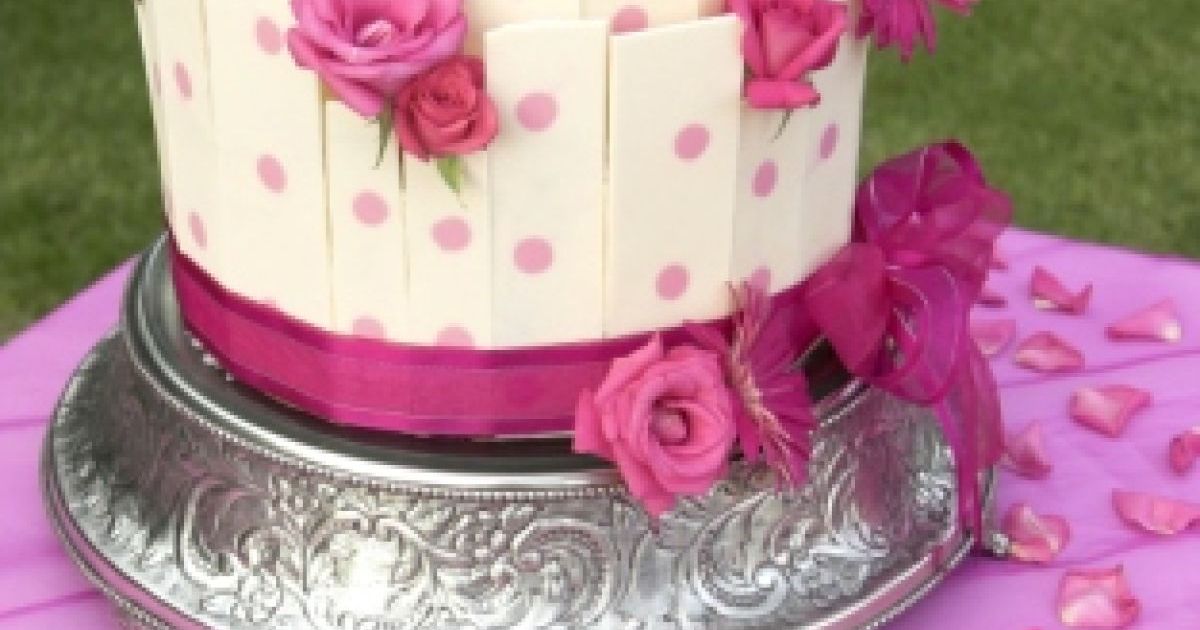 7 sfaturi pentru cel mai potrivit tort de nunta | Karena.ro